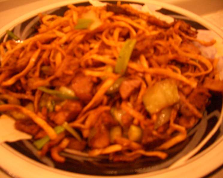 Shanghai Fried Noodles With Pork or Chicken Recipe - Chef's Resource ...