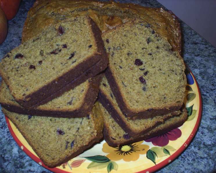 New England Harvest Cranberry Pumpkin Bread Recipe - That's Nerdalicious