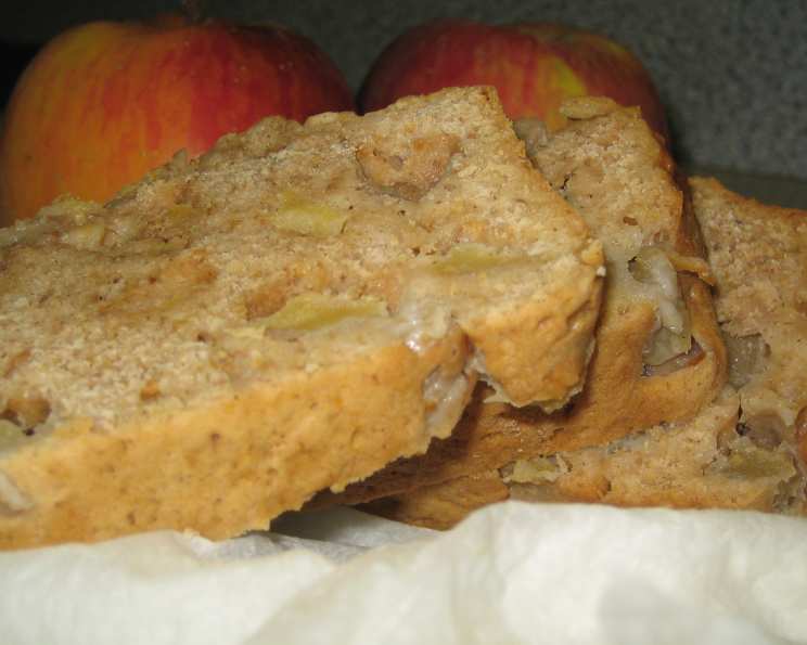 Lower Fat Apple Bread Recipe - That's Nerdalicious