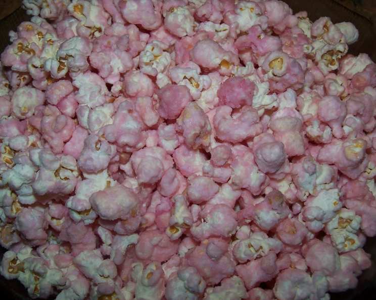 Candy Popcorn Recipe - That's Nerdalicious