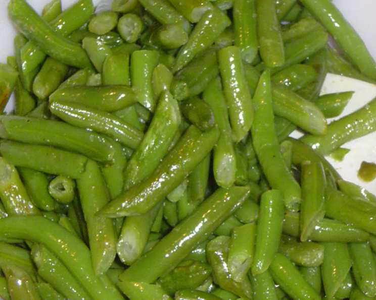 Easy Pan Seared Green Beans Recipe - That's Nerdalicious