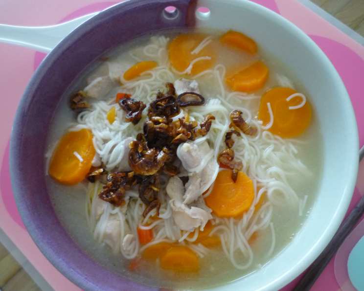 Mee Sua in Chicken and Vegetable Soup Recipe - Chef's Resource Recipes