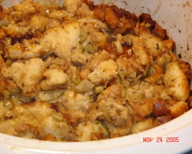 Ultimate Crock Pot Stuffing Recipe - Food.com