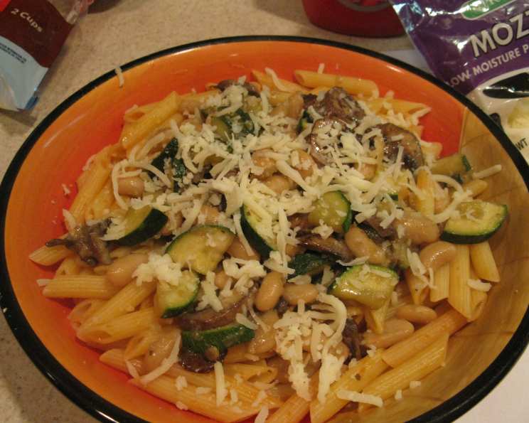 Pasta With Zucchini, Mushrooms and Cannellini Beans in Marinara Recipe ...