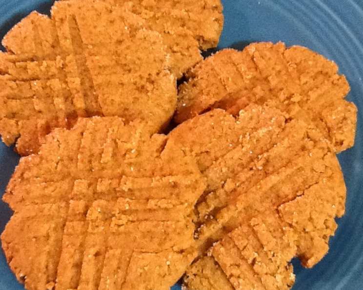 Gluten-Free Delicious Peanut Butter Cookies Recipe - Food Blog Alliance