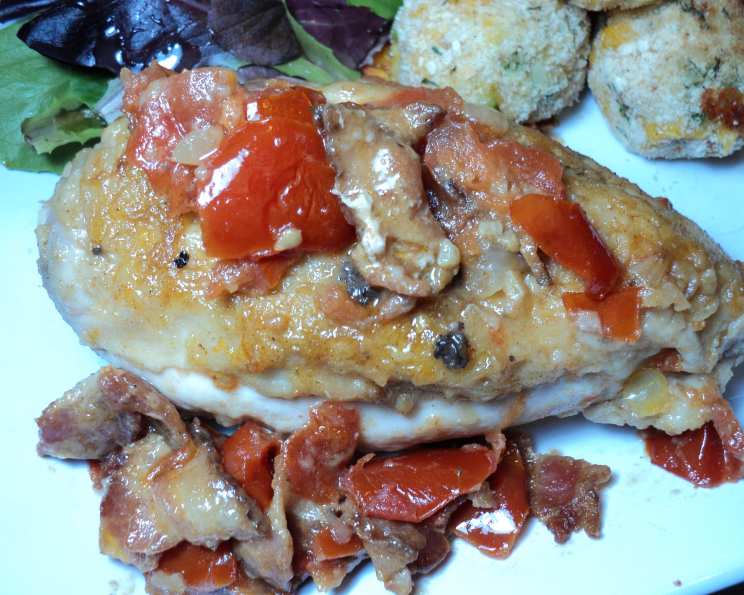 Chicken With Tomato Sauce and Bacon (Pollo Alla Campagna) Recipe - Food.com