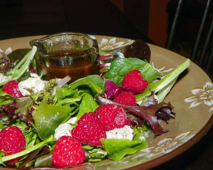 Garden Greens With Raspberries, Goat Cheese & Raspberry Vina Recipe ...