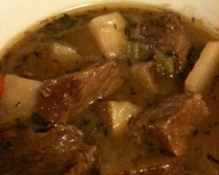 Slow-Cooker Basic Beef Stew Recipe - Easy GF Recipes