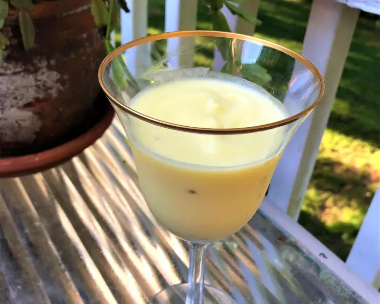 Disney Pinapple Whip Copy Cat Recipe - That's Nerdalicious