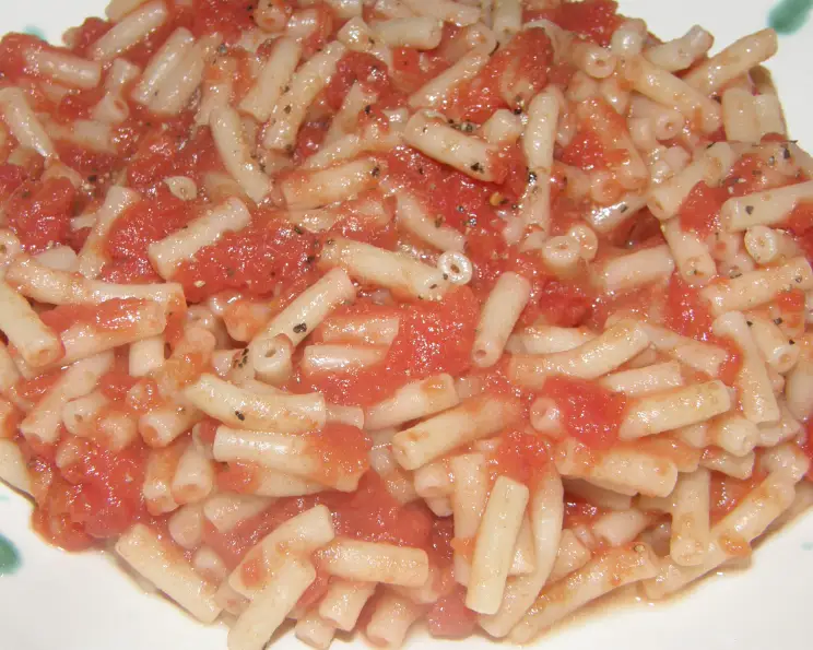 Noodles and Tomatoes Recipe - That's Nerdalicious