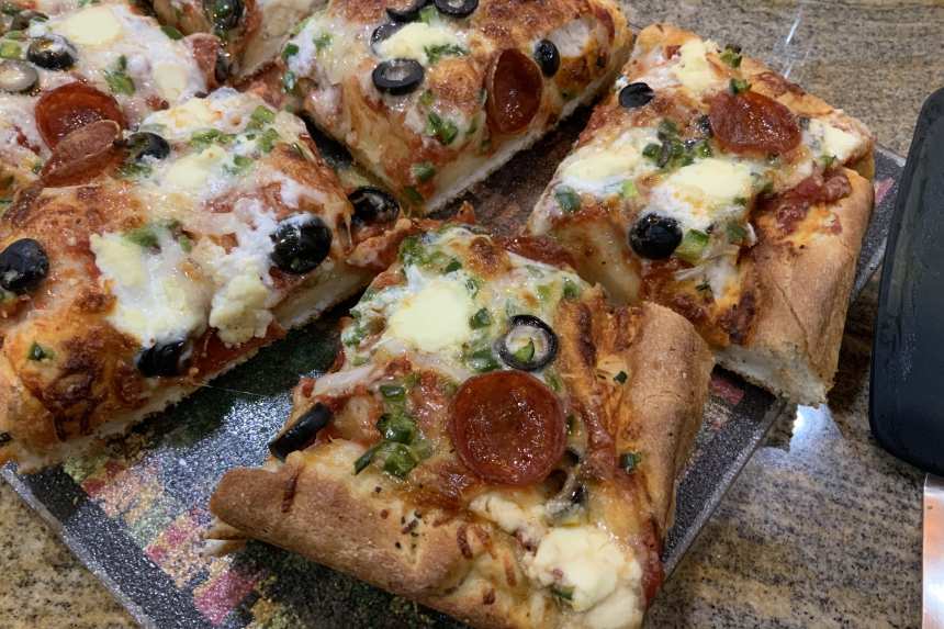 Pizza Dough for Pizza or Calzones (Bread Machine) Recipe - Food.com