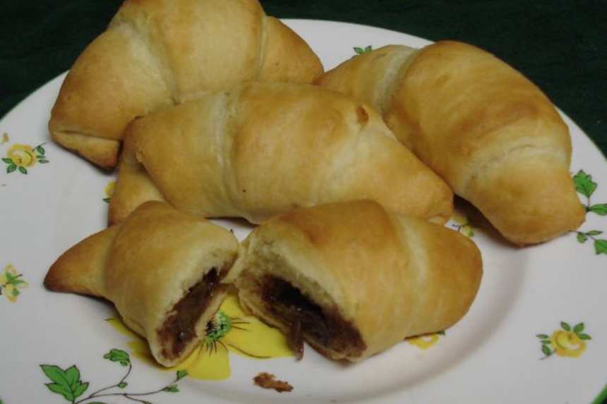 Mr. Gokittengo's Nutella Crescents Recipe - Food.com