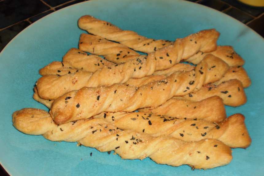 Crazy Garlic Bread Recipe - Food.com