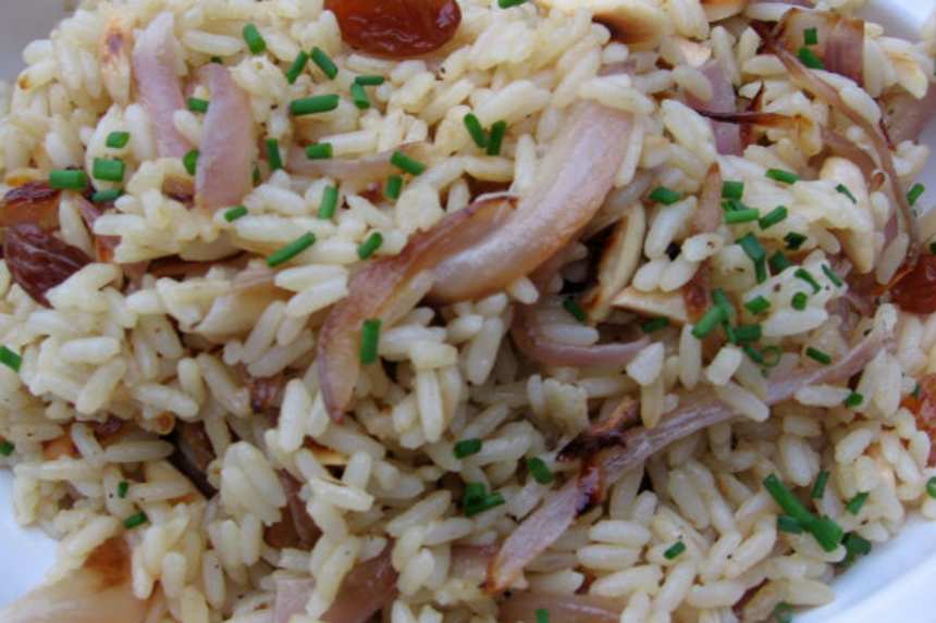 Curry Rice Indienne With Raisins & Almonds Recipe - Food.com