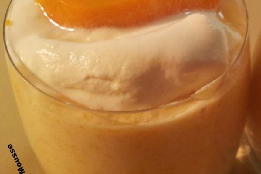 easy peach mousse