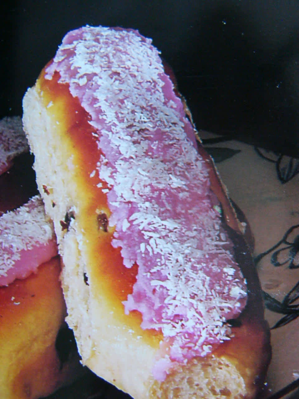 Finger Buns (with Icing !) Recipe - Food.com
