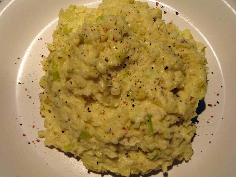 Stoemp Aux Poireaux/Stoemp Met Prei - Belgian Mashed Potatoes Recipe ...