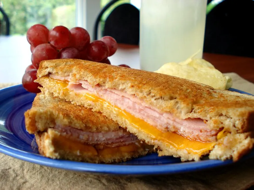 Grilled Ham & Cheese Sandwich Recipe - Food.com