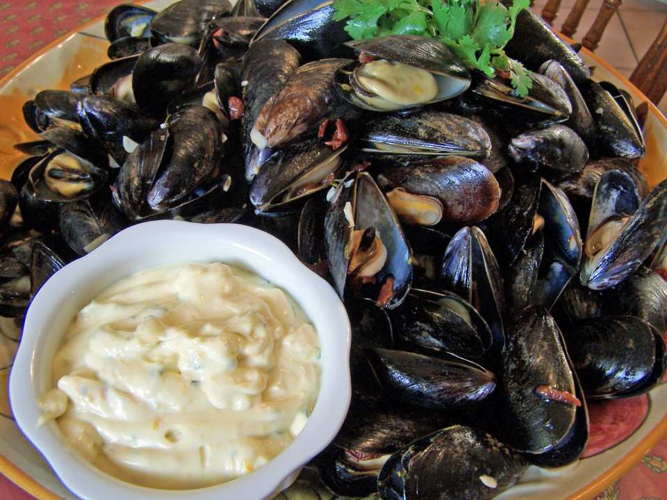 Chipotle Mussels Recipe - Food.com