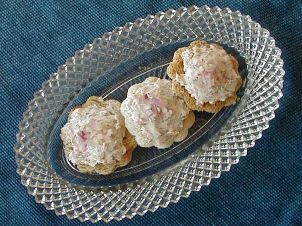 Smoked Salmon (Lox) Canapes Recipe - Cheese.Food.com