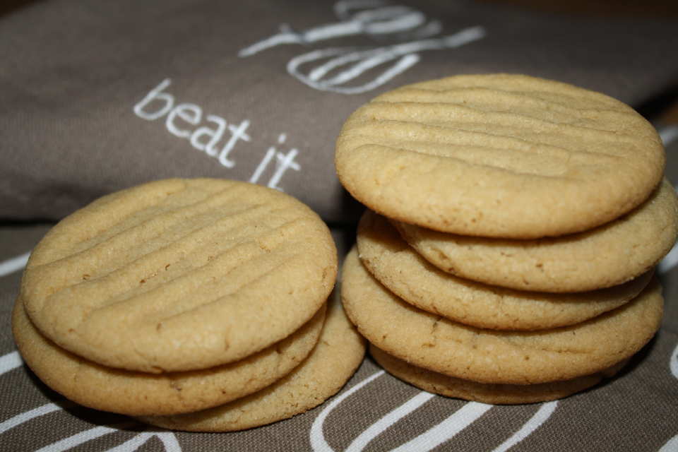 Peanut Butter Cookies (By Laura Secord ) Recipe - Food.com