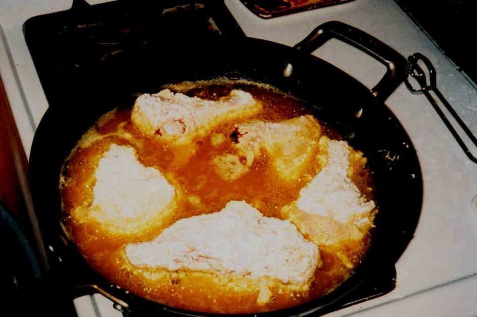 Pat's Southern Fried Chicken Recipe - Southern.Food.com