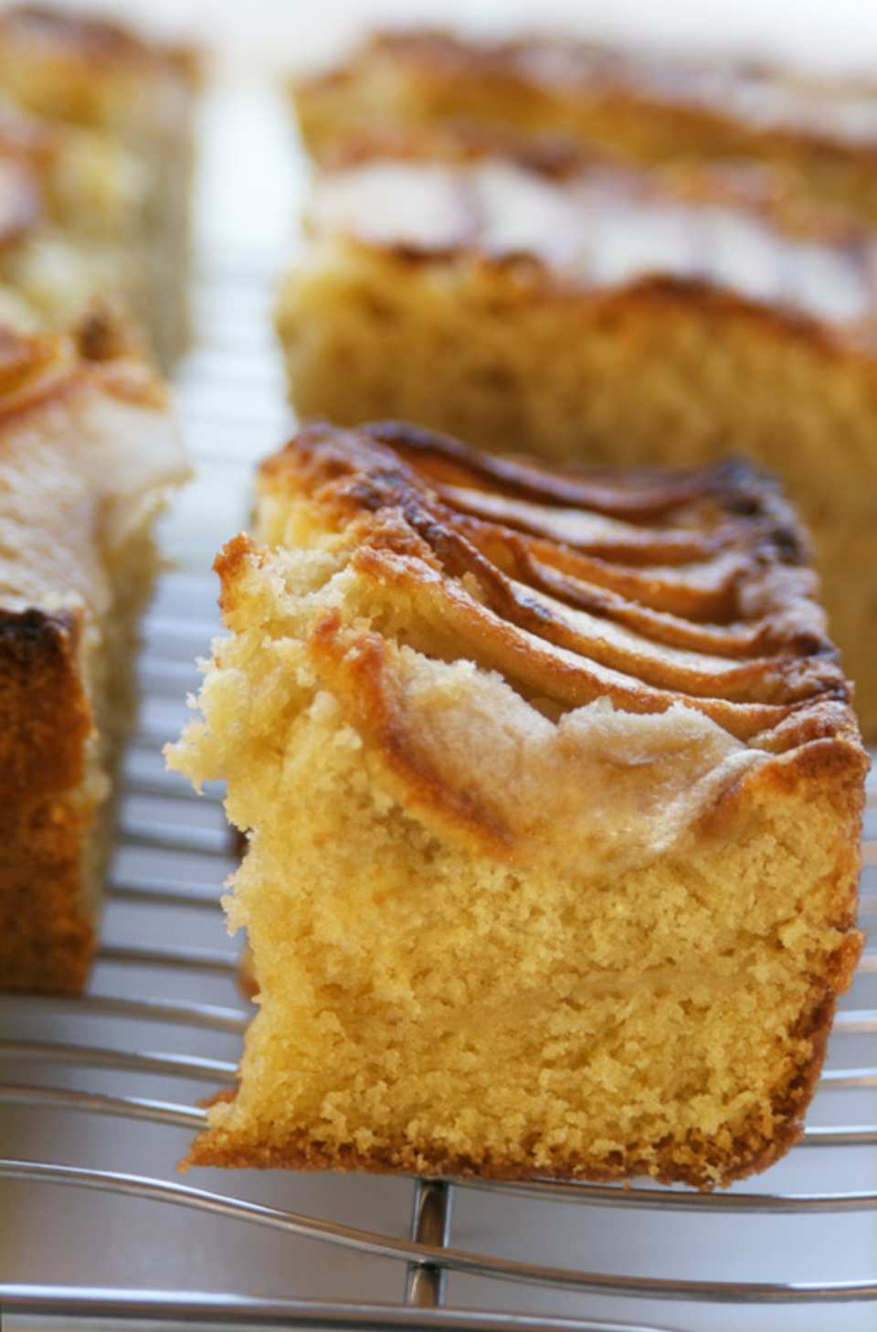 Traditional English Apple Traybake - Apple Pudding Cake Recipe - Food.com