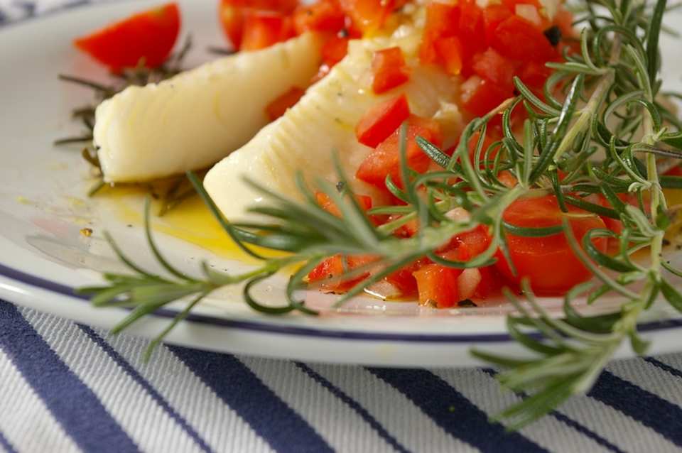 Rosemary Smoked Halibut With Balsamic Vinaigrette Recipe - Food.com