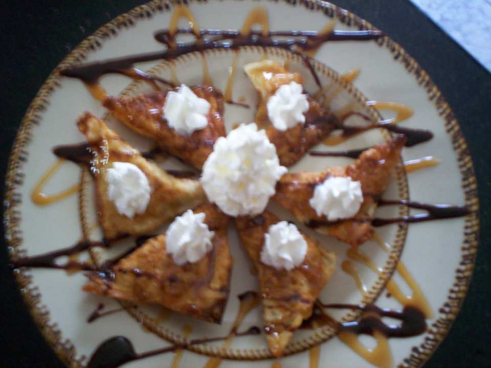 Banana Caramel Chocolate Won Tons Recipe - Food.com