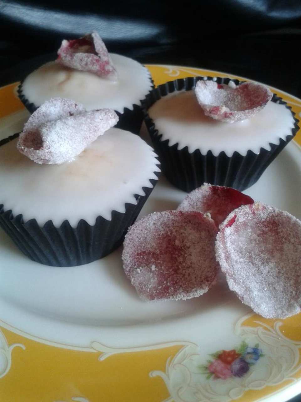 Homemade Crystallised Rose Petals Recipe - Food.com