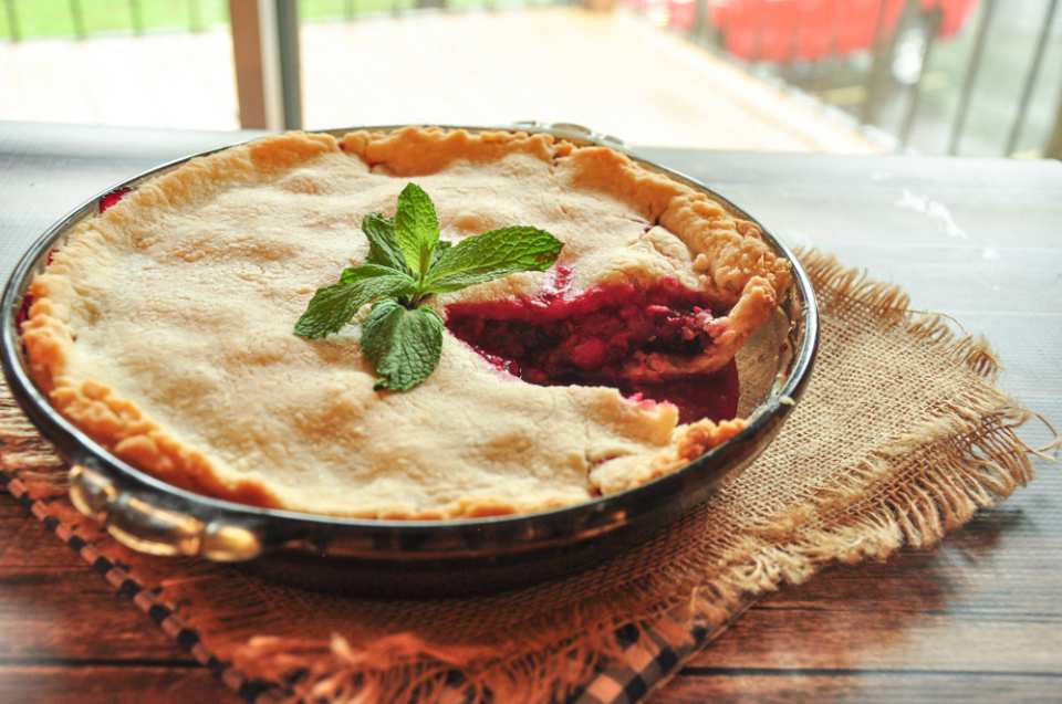 My Mom's Raspberry Pie Filling Recipe - Food.com