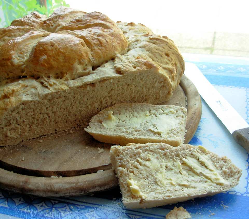 Traditional Cottage Loaf - Old Fashioned Rustic English Bread Recipe ...