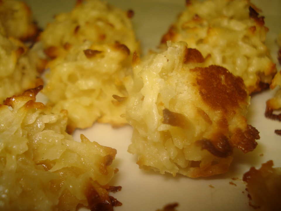 Coconut Chewy Macaroons Recipe - Food.com