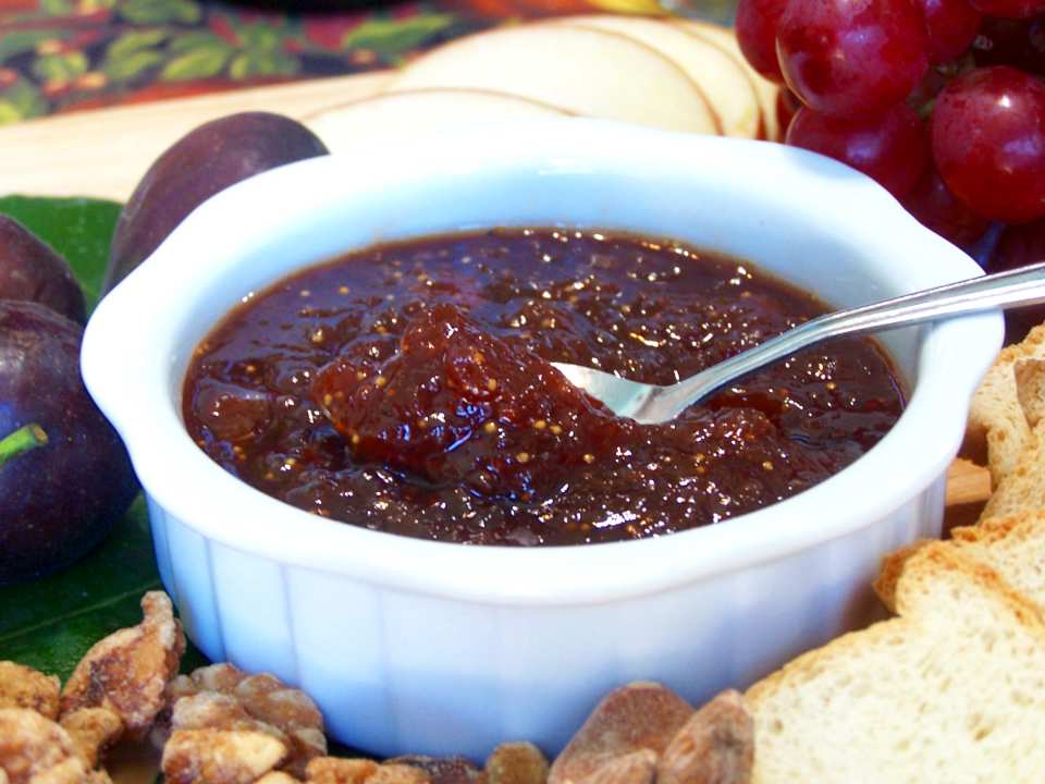 Fresh Fig and Ginger Chutney from the Auberge Recipe - Food.com