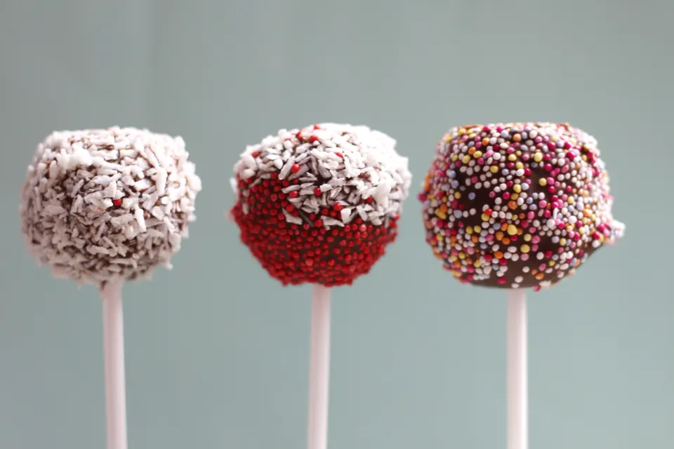 Cherry Cheesecake Cake Pops Recipe - Food.com