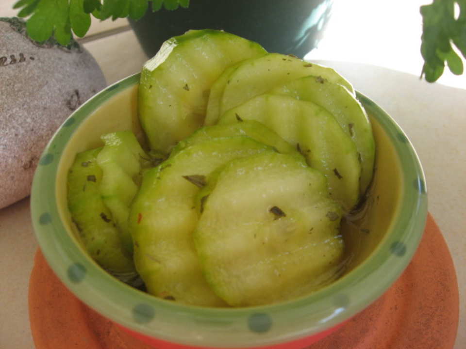 Norwegian Cucumber Salad (Agurksalat) Recipe - Food.com