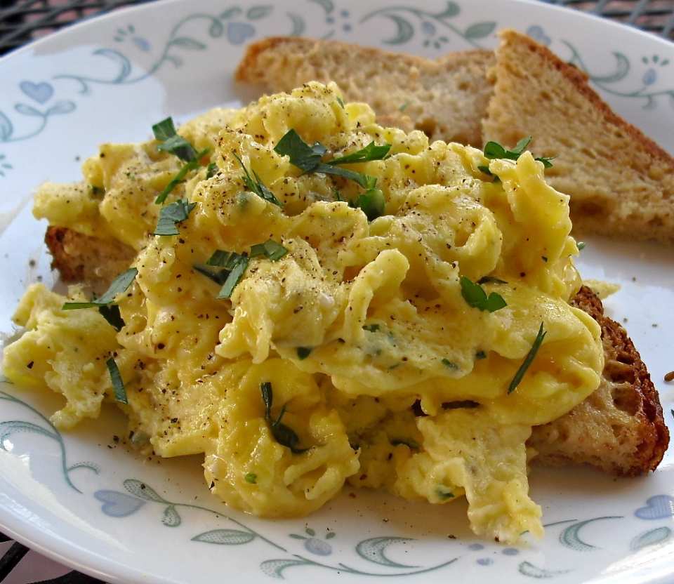 Creamy Scrambled Eggs With Fines Herbes Recipe - Food.com