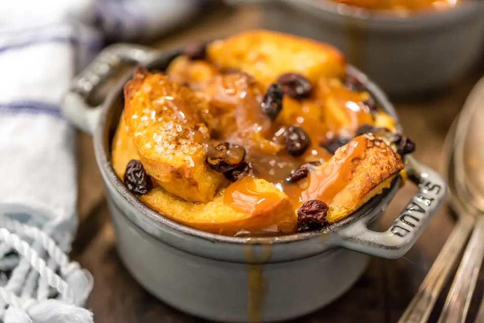 Irish Bread Pudding With Jack Daniels Caramel-Whiskey Sauce Recipe ...