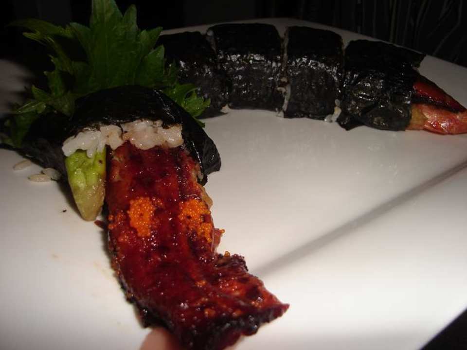 dragon roll eel
