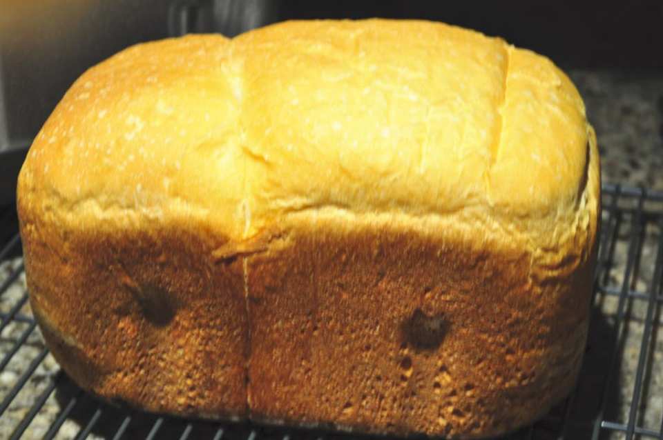 Walter Sands Basic White Bread, Bread Machine Version Recipe - Food.com