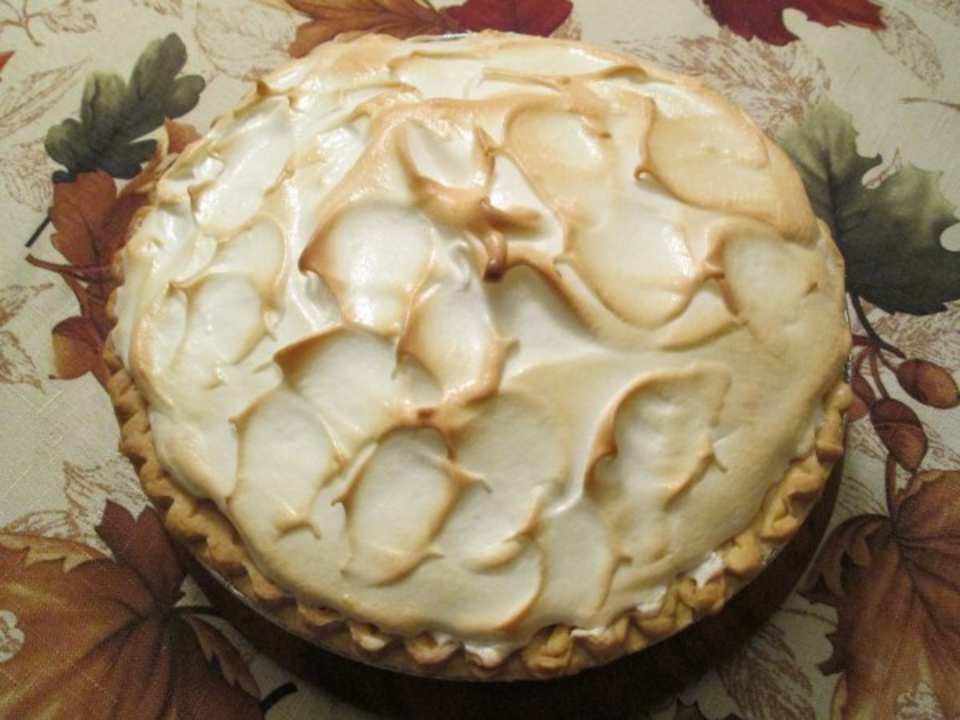 Grandma's Lemon Meringue Pie Recipe - Food.com