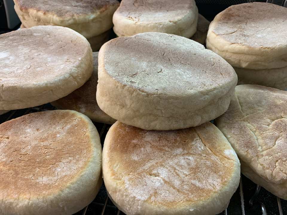 Portuguese Bolos Levedos Recipe - Food.com