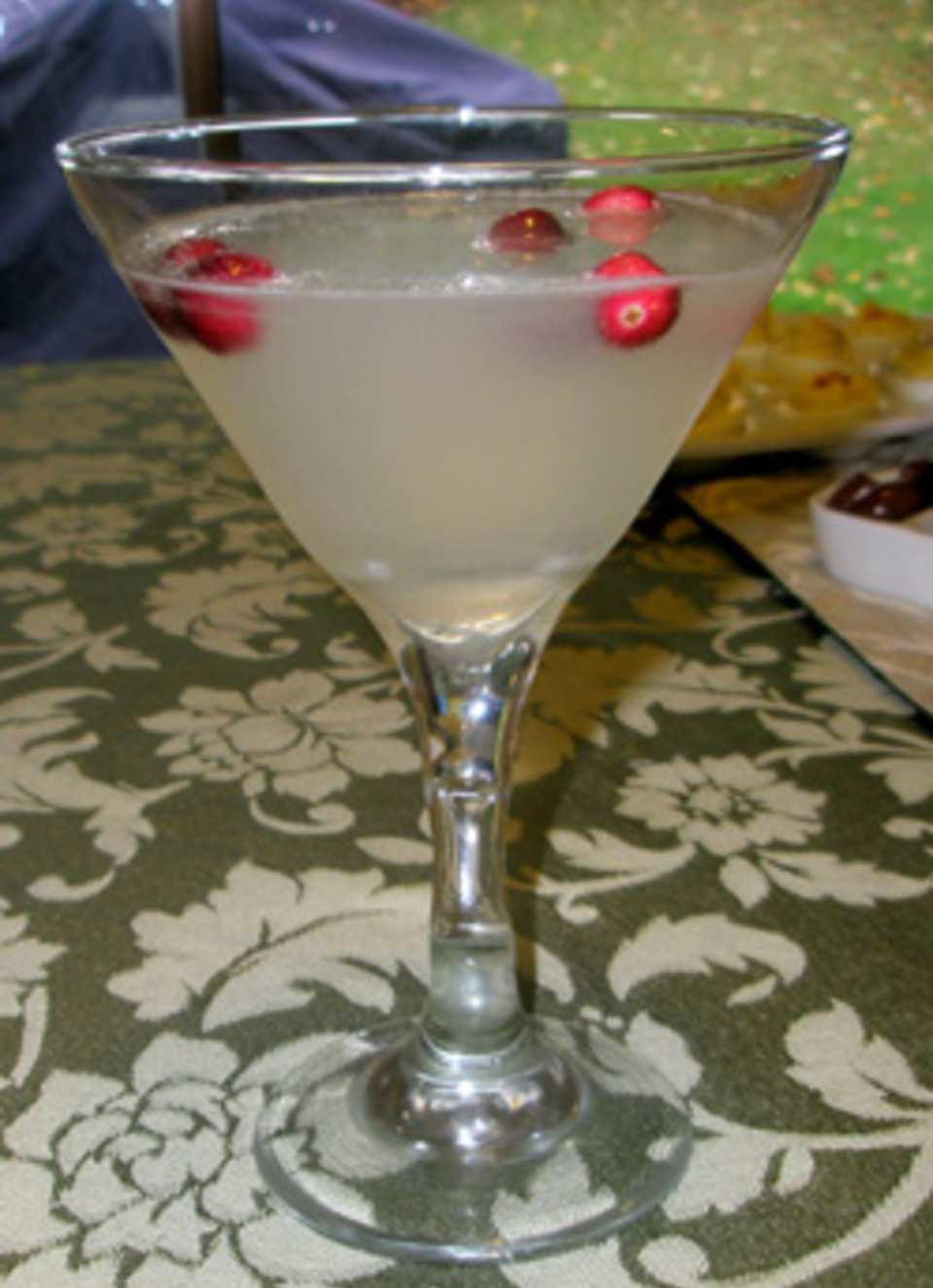 White Cosmopolitan Recipe - Food.com