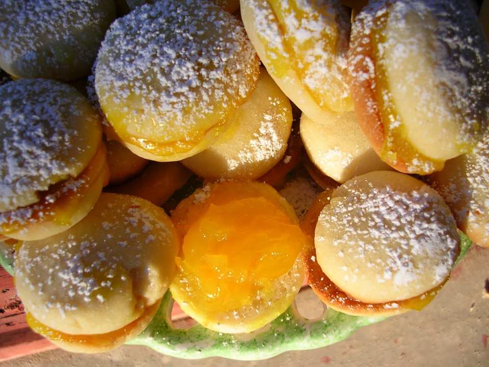 Melt in Your Mouth Lemon Snowdrops Recipe - Food.com