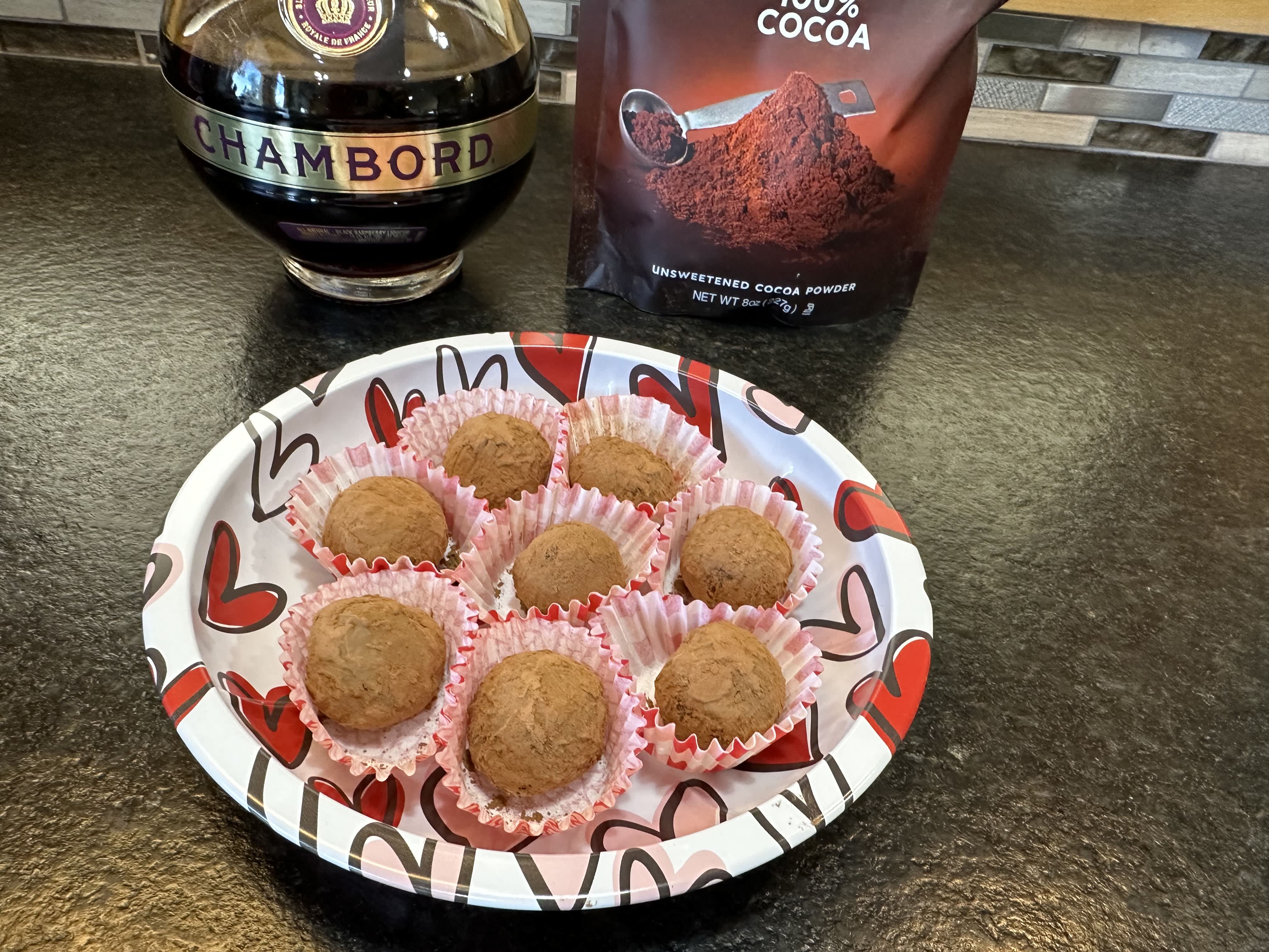 Chocolate Raspberry Chambord Truffles for Your Valentine! Recipe - Food.com