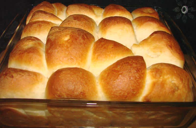 Buttery Pan Rolls (for the Bread Machine) Recipe - Baking.Food.com