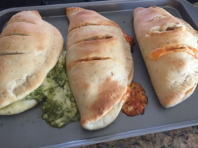 Easy Cheesy Calzone Recipe - Food.com
