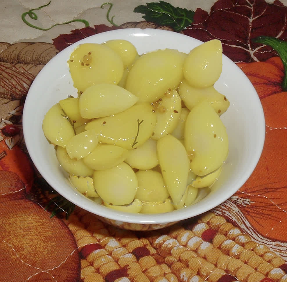 Pickled Garlic with Hot Pepper Recipe - Low-cholesterol.Food.com