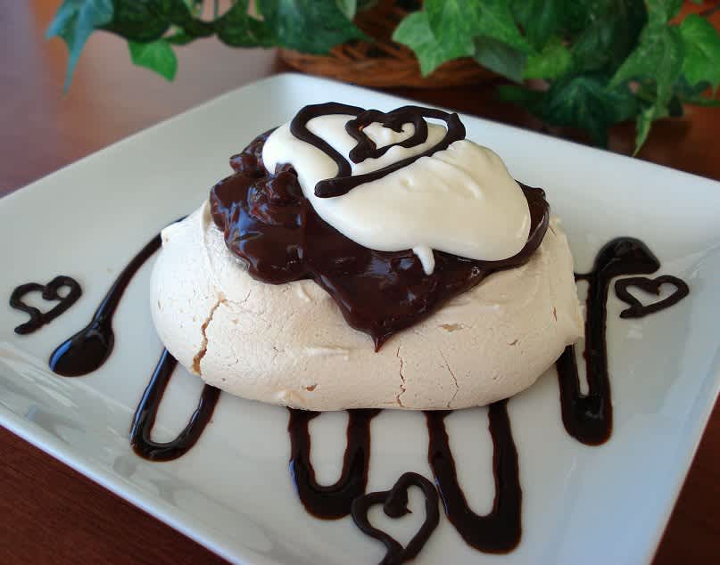 Meringue Shells Recipe - Dessert.Food.com