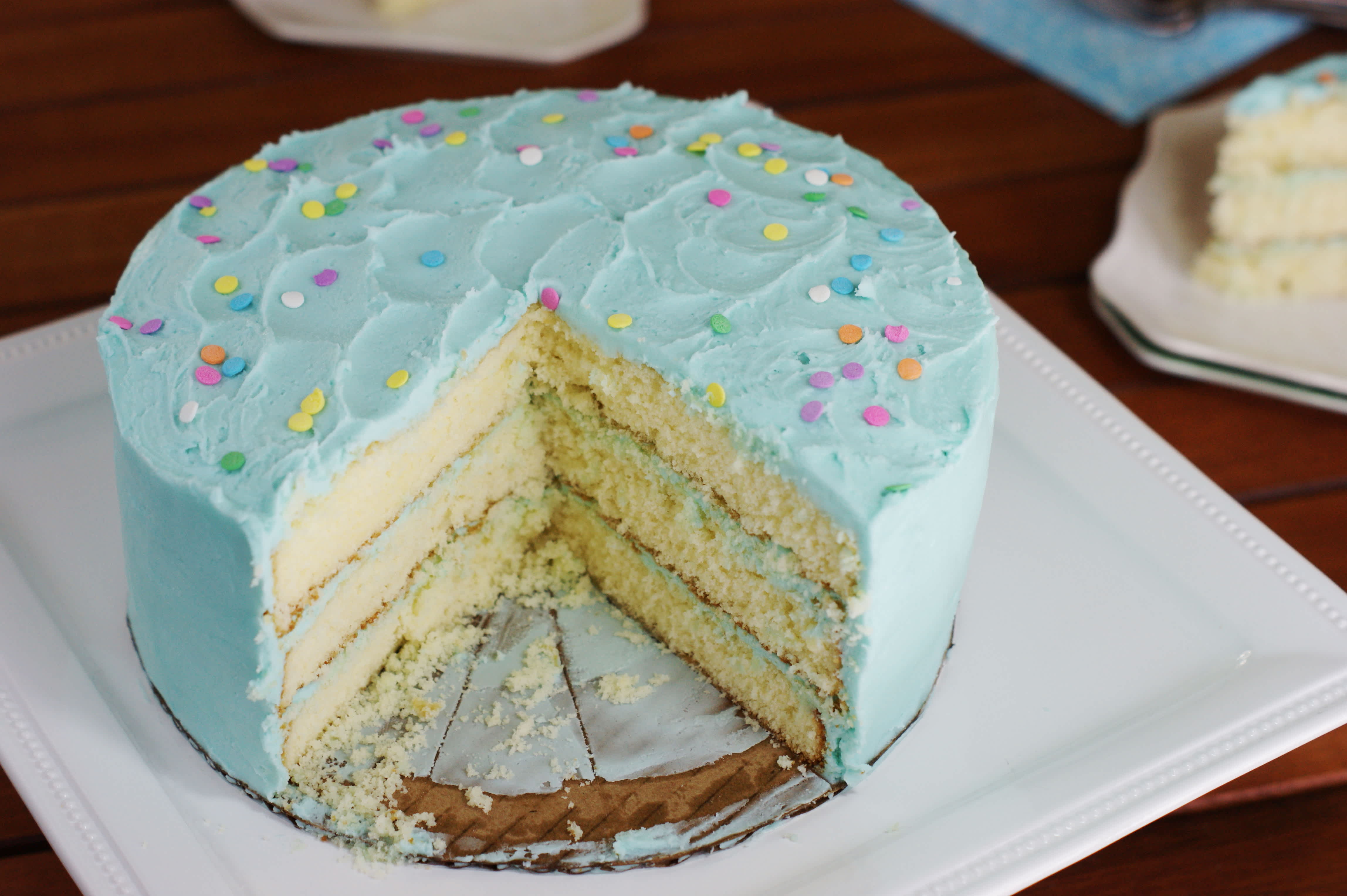 Magnolia Bakery's Vanilla Birthday Cake and Frosting Recipe - Food.com